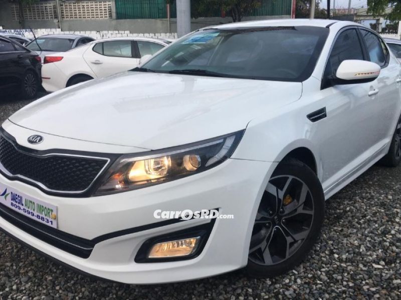 Kia K5 Básico 2015 RD$530000 : República Dominicana