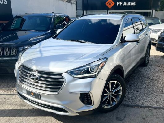 Hyundai Grand Santa Fe - Republica Dominicana - CarrosRD.com